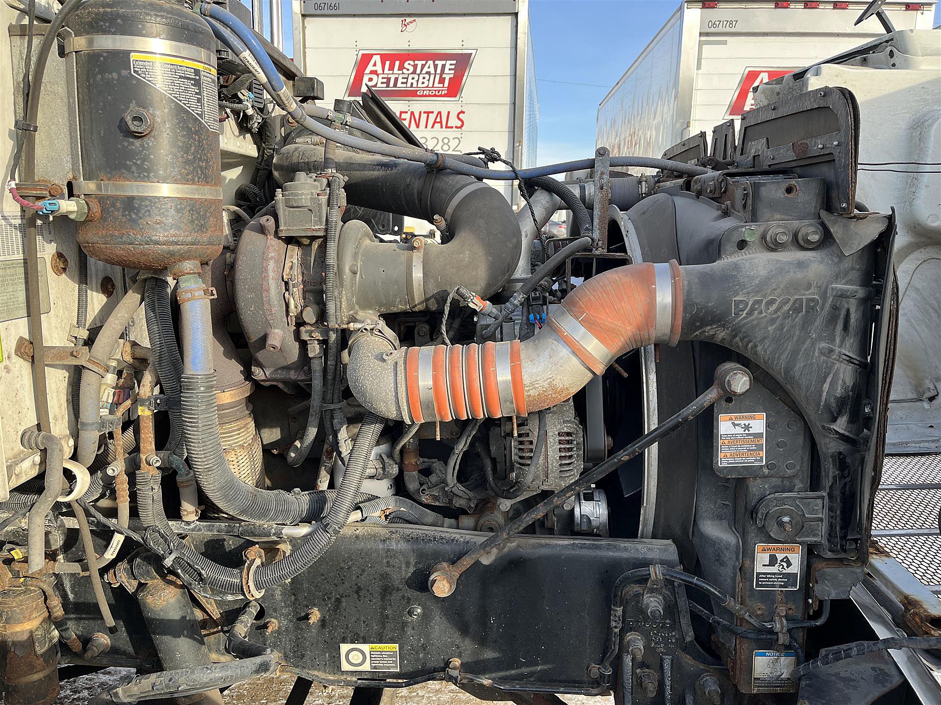 2017 Peterbilt 348 For Sale | 28' Box | #30N442069