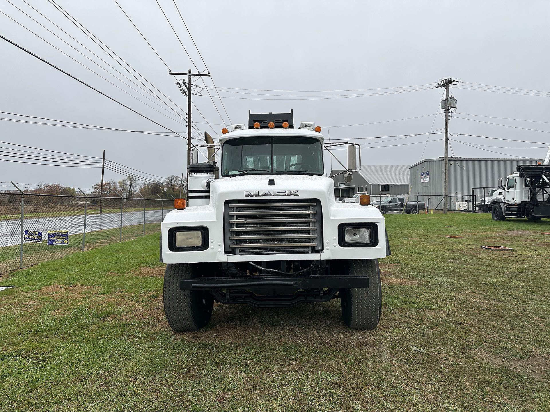 2001 Mack RD For Sale | Roll-Off | #1103