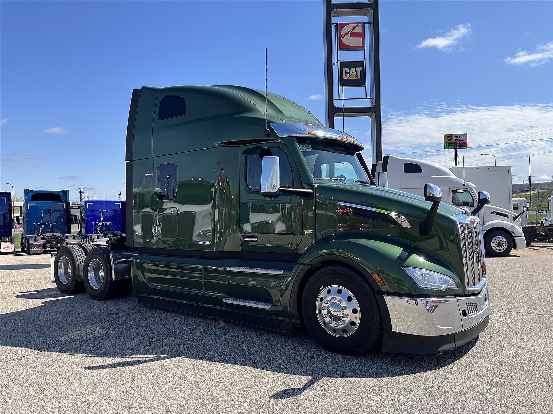 2025 Peterbilt 579 For Sale | 80" Sleeper | #30A707927