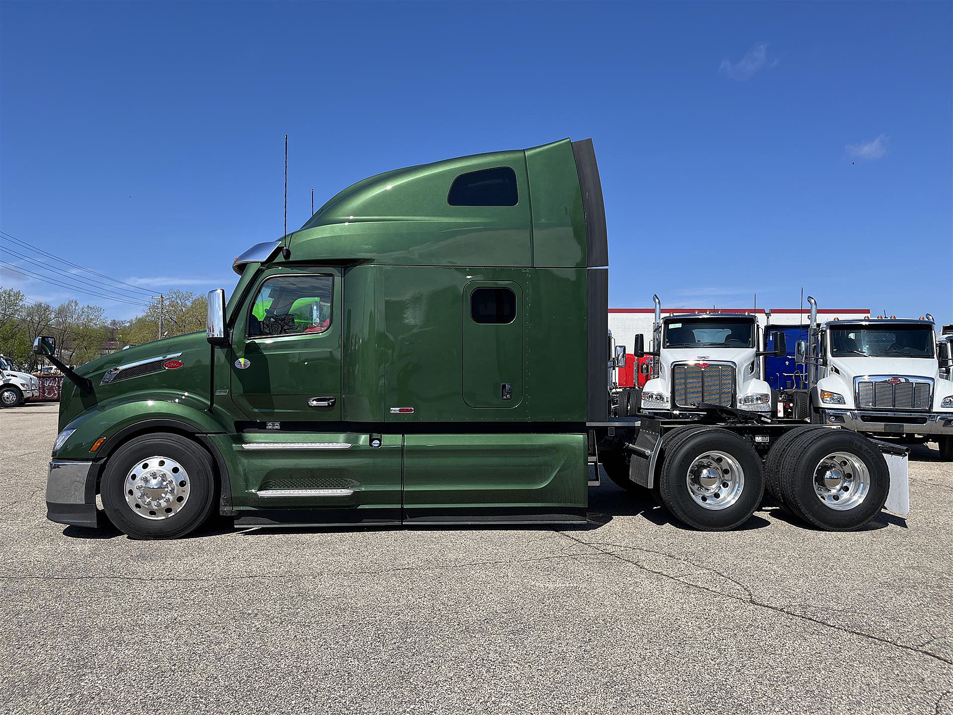 2025 Peterbilt 579 For Sale | 80" Sleeper | #30A707927