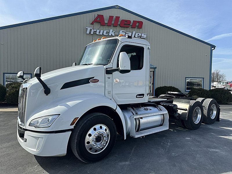 2022 Peterbilt 579 (For Sale) | Day Cab | #12512