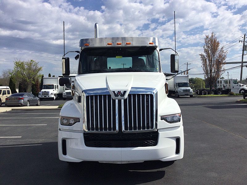 2025 Western Star 5700 (For Sale) | Day Cab | #315979