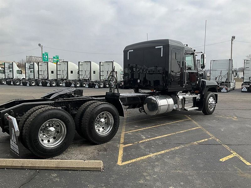2020 Mack Pinnacle PI64T M778 (For Sale) | 48" Sleeper | #5650288