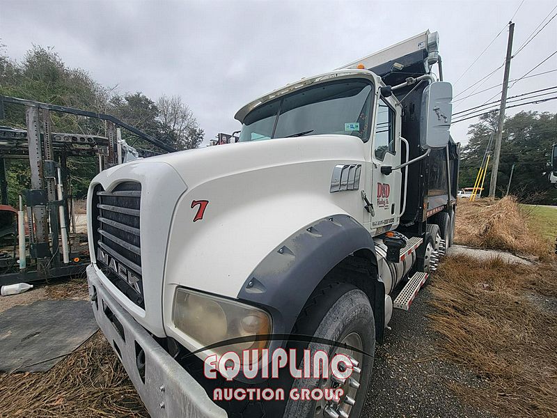 2009 Mack Granite GU713 (For Sale) | Dump Truck | # 1P16838