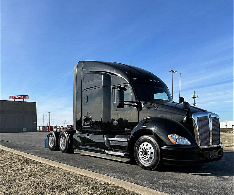 2020 Kenworth T680 For Sale | 76" Sleeper | #0564900