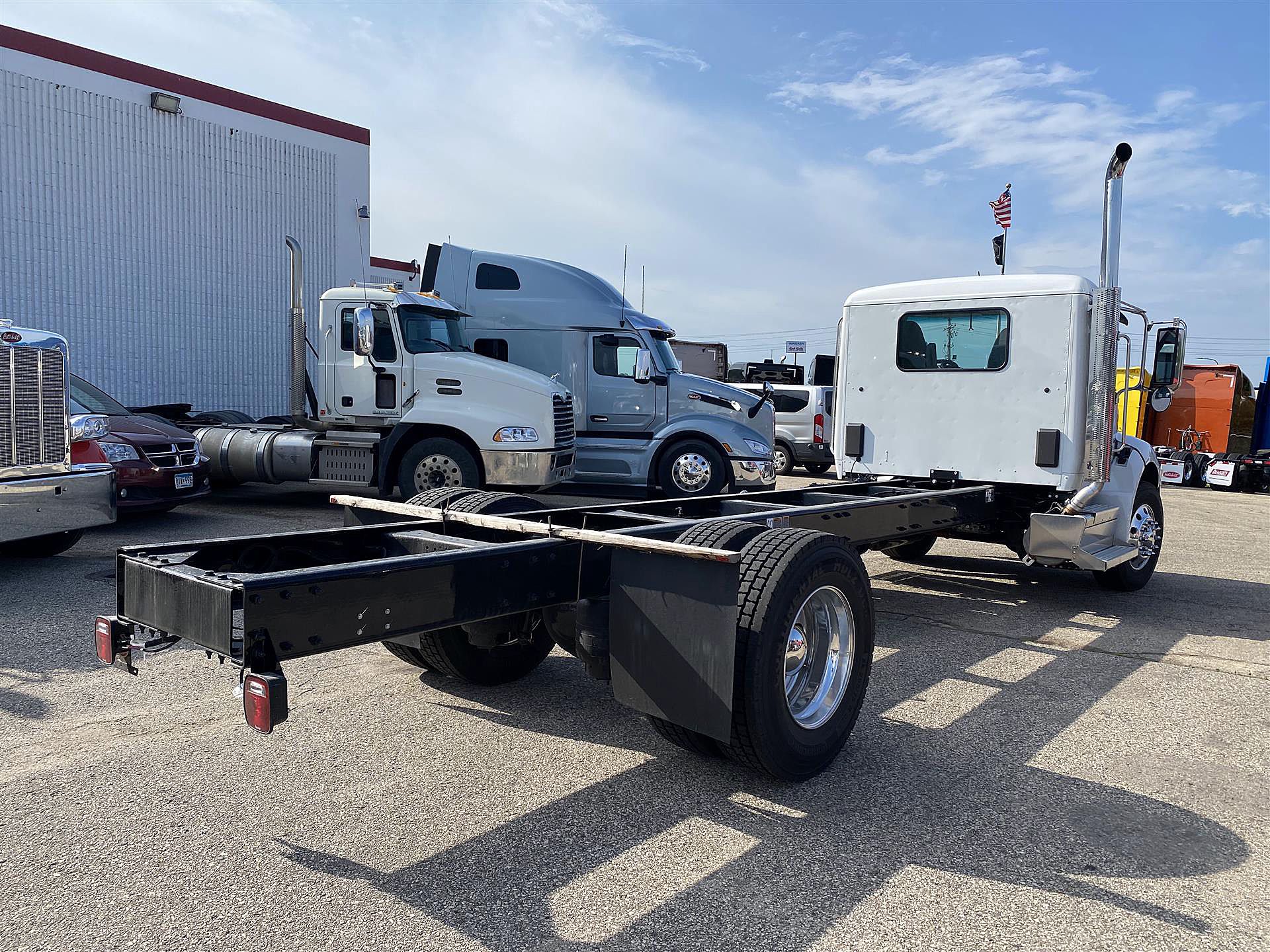 2025 Peterbilt 537 For Sale | Cab & Chassis | #30E709212