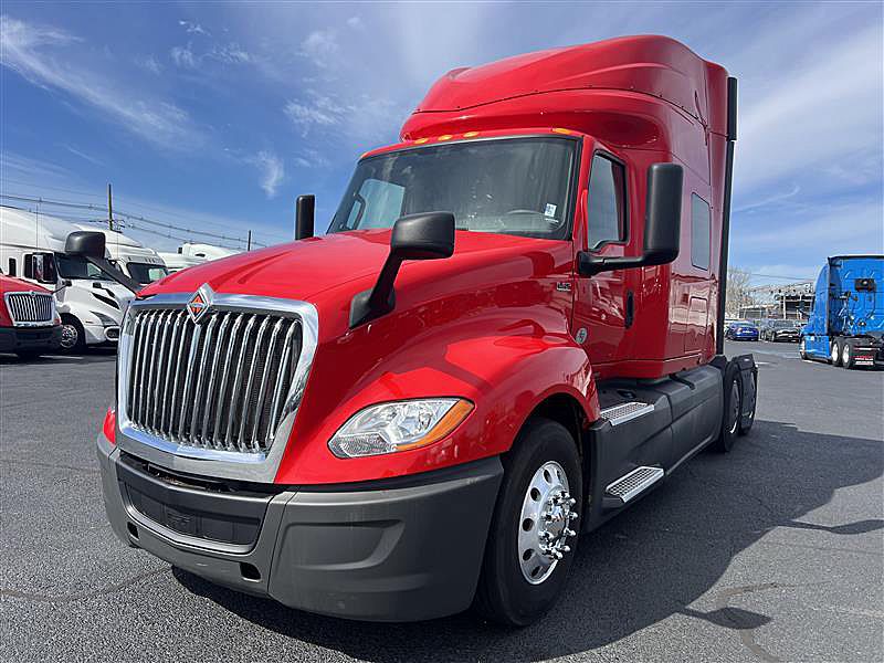 2021 International LT (For Sale) | 73" Sleeper | # 701429 Cummins