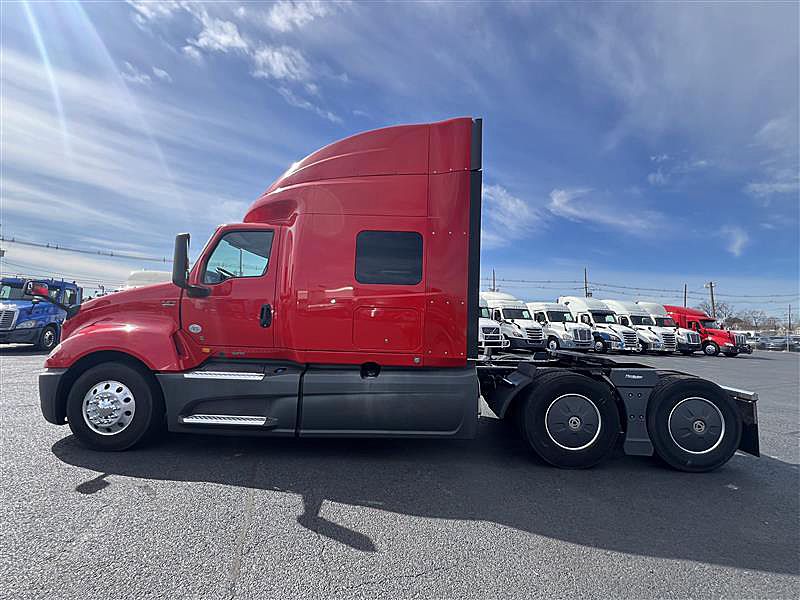 2021 International LT (For Sale) | 73" Sleeper | # 701429 Cummins