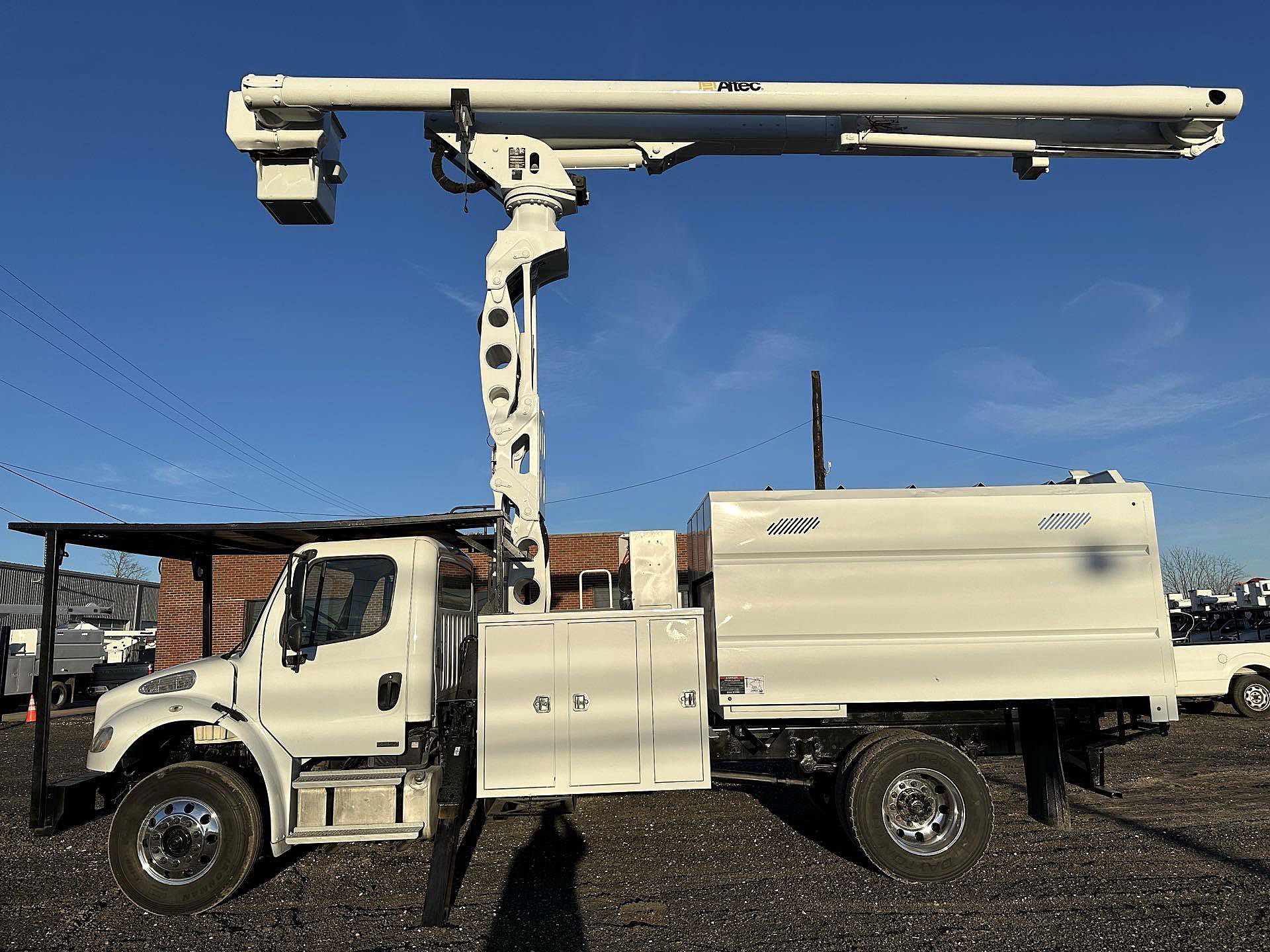 2011 Freightliner M2 (For Sale) | Bucket Truck | #1115