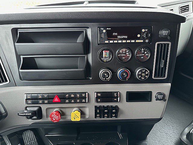 2024 Freightliner New Cascadia For Sale | 72" Sleeper | #759718