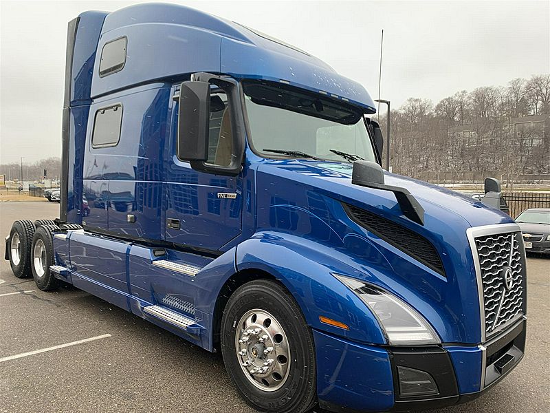 2019 Volvo VNL 860 For Sale | 80" Sleeper | #5664