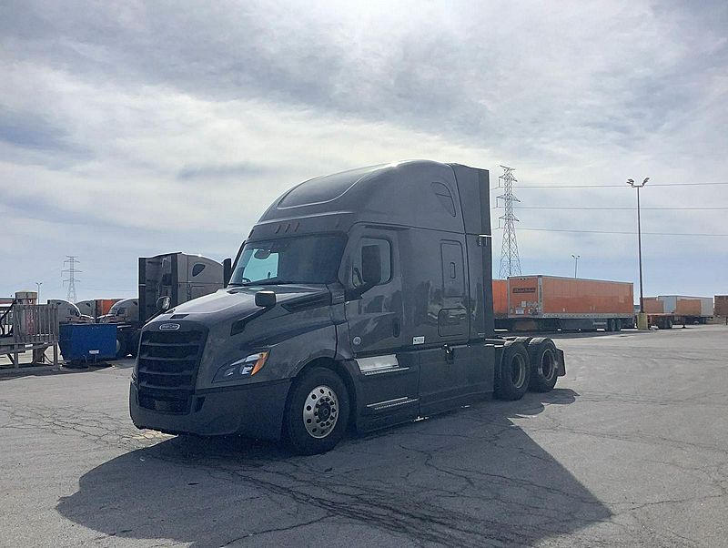 2020 Freightliner Cascadia For Sale | 72" Sleeper | #73089