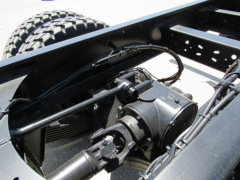 2013 Mack Granite GU813 (For Sale) | Cab & Chassis | # 10153