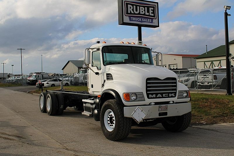 2007 Mack Granite CV713 For Sale | Cab & Chassis | #7M064239