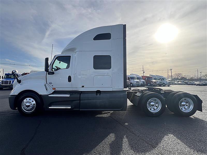 2019 International LT (For Sale) | 73" Sleeper | # KN071317