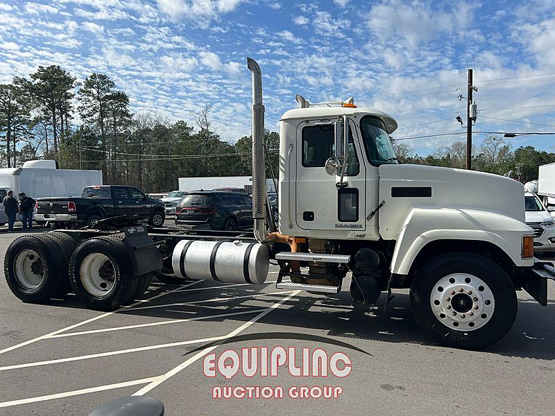 2009 Mack Pinnacle CHU613 DAYCAB (For Sale) | Day Cab | #AJM003966