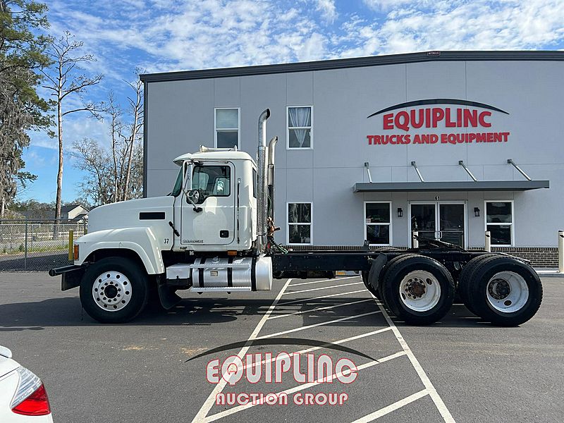 2009 Mack Pinnacle CHU613 DAYCAB For Sale | Day Cab | #AJM003966