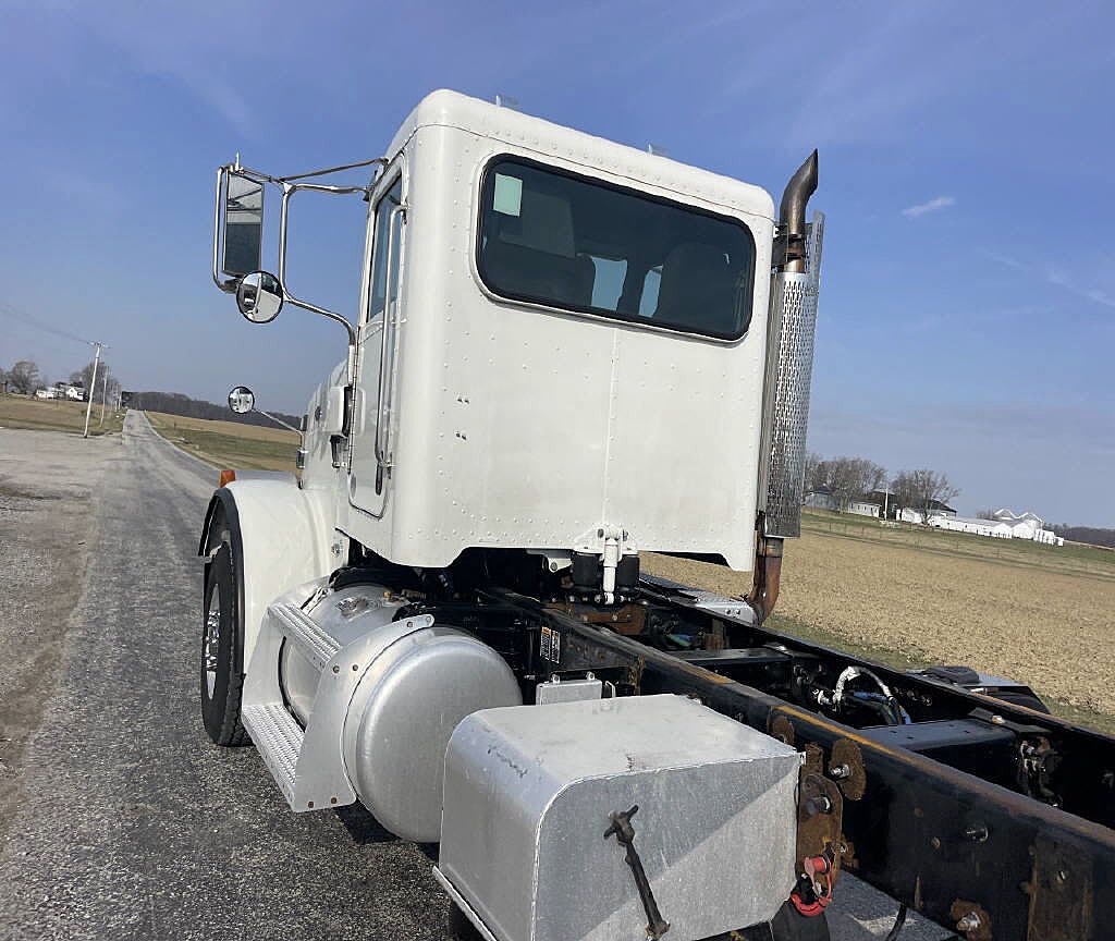 2012 Peterbilt 365 For Sale | Cab & Chassis | #8208