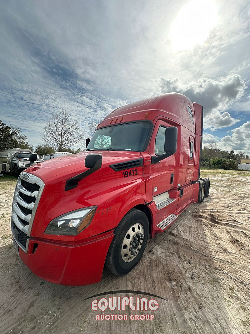 2018 Freightliner Cascadia (For Sale) | Double Sleeper | #APPRAISAL