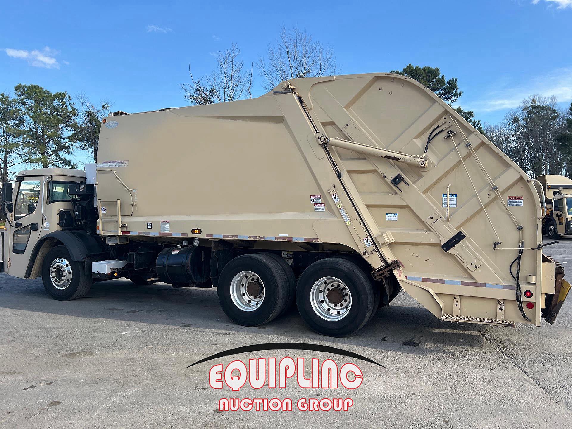 2016 Mack LR (For Sale) | Refuse Truck | #CJM001048