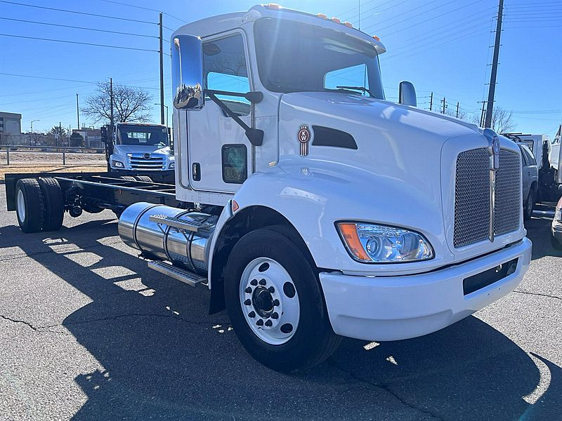 2018 Kenworth T370 (For Sale) | Dry Van | #0564929