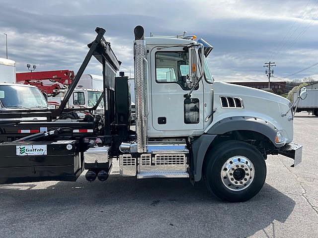 2021 Mack Granite GR64B For Sale | Roll-Off | # P037759
