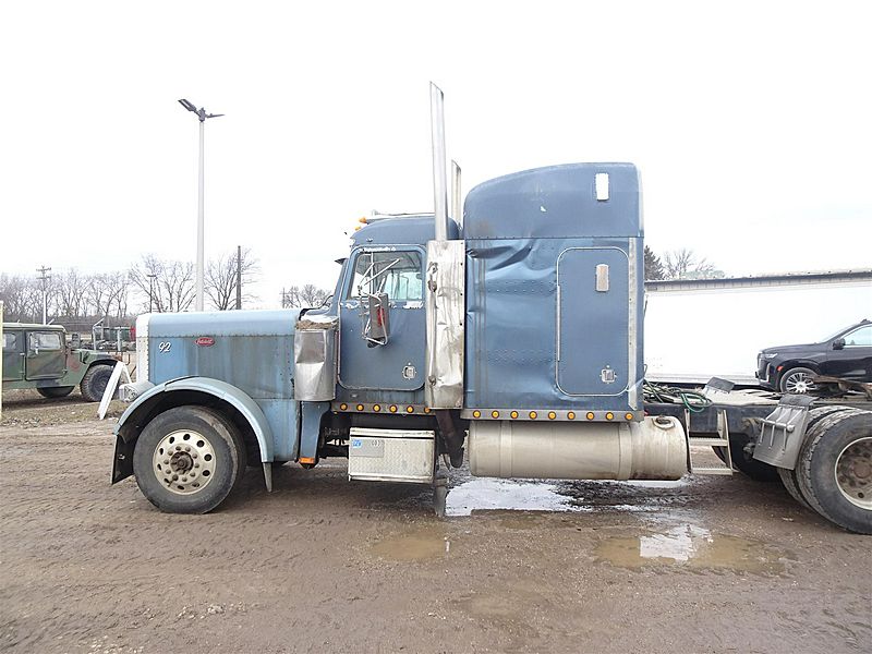 1999 Peterbilt 379 For Sale | Day Cab | #10381