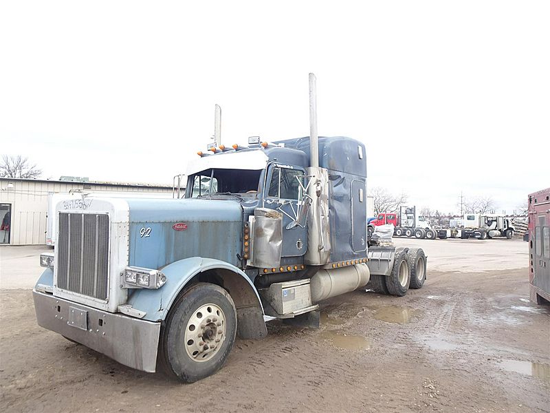 1999 Peterbilt 379 (For Sale) | Day Cab | #10381
