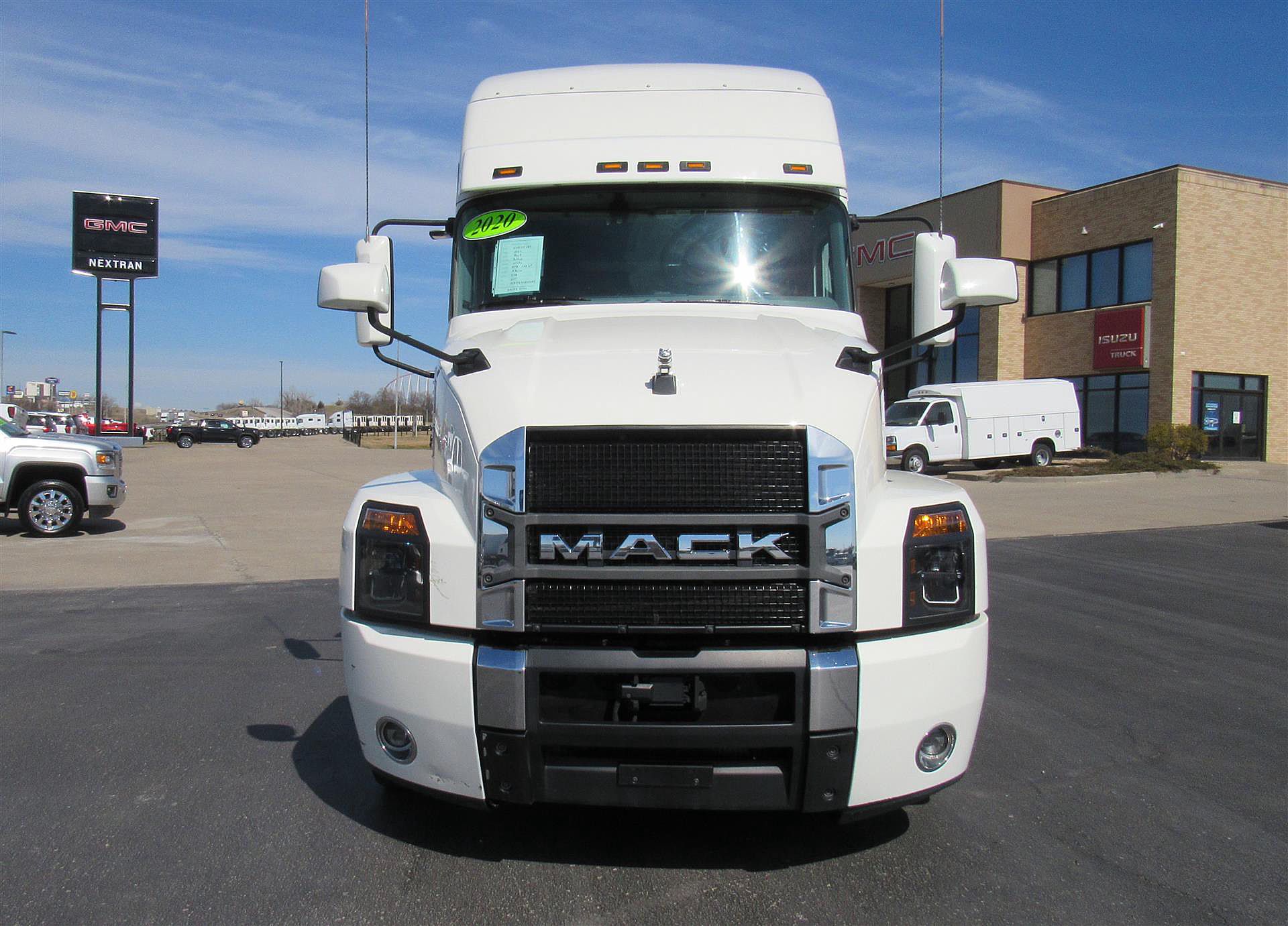 2020 Mack ANTHEM 64T 70 INCH SLEEPER (For Sale) | 70" Sleeper | #22HU014687