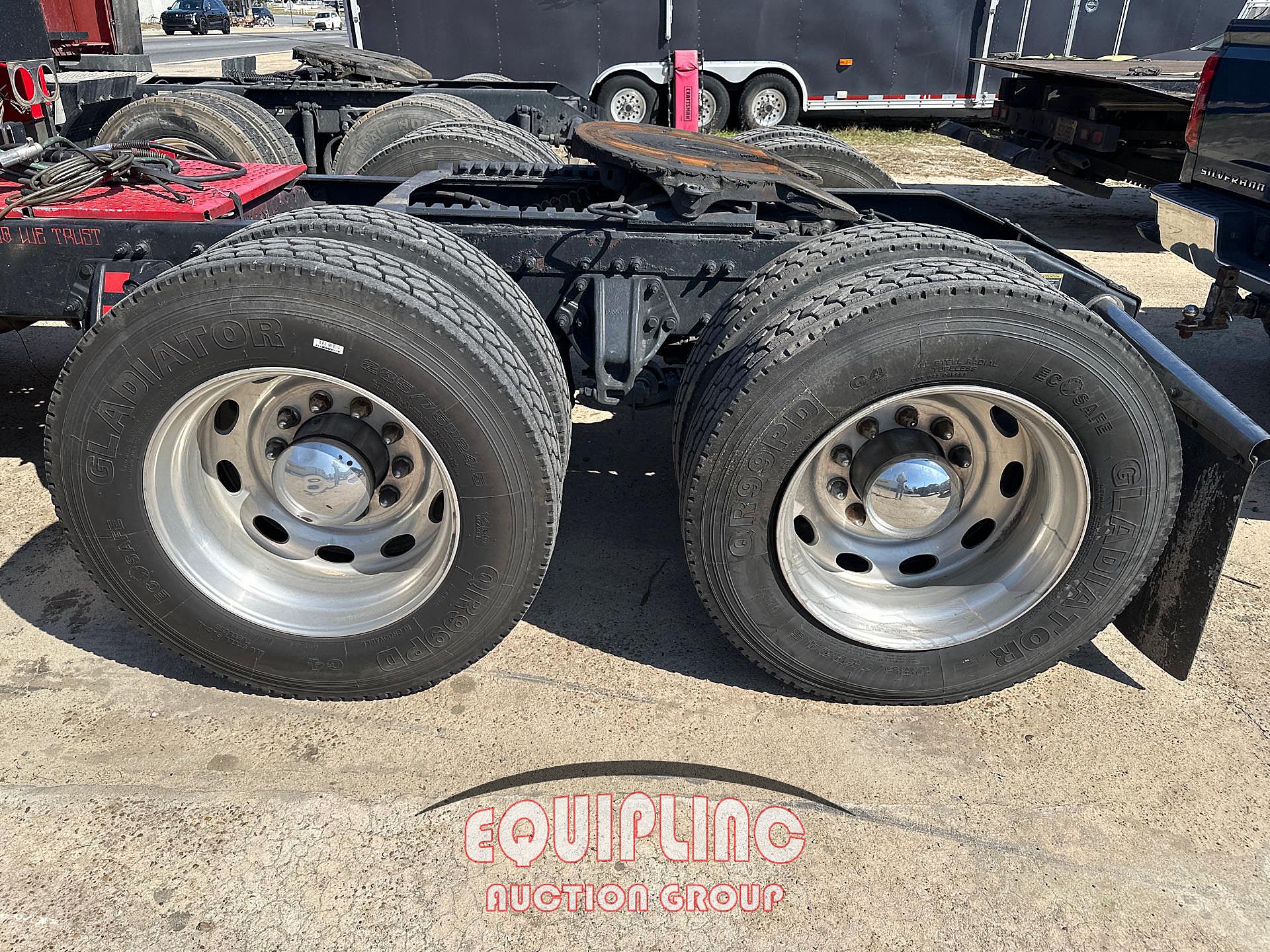 2017 Peterbilt 389 For Sale | Sleeper Truck | #HLO387971