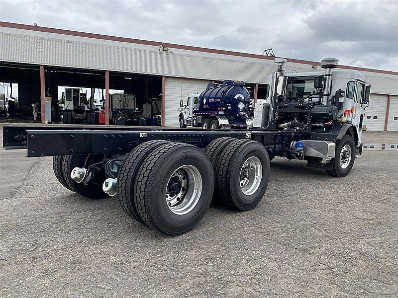 2025 Peterbilt 520 For Sale | Cab & Chassis | #50A727640