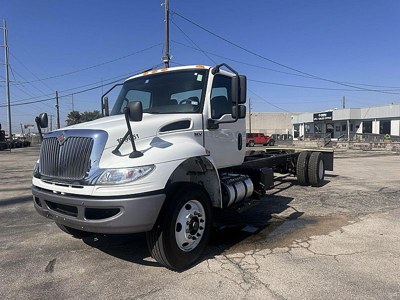 2019 International MV607 (For Sale) | Cab & Chassis | #U9933 109650