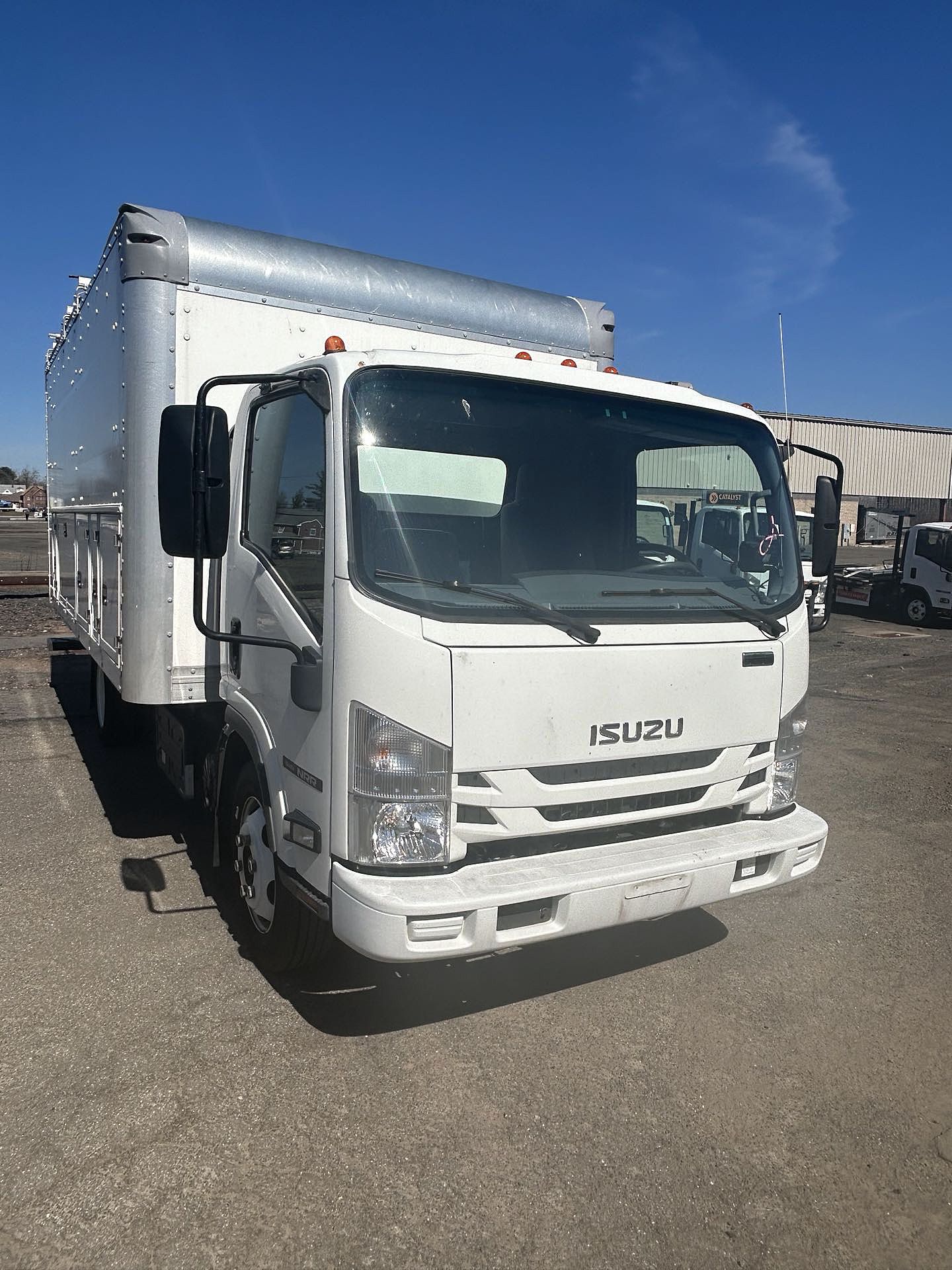 2020 Isuzu NRR (For Sale) | Utility Truck | #T-L7304527