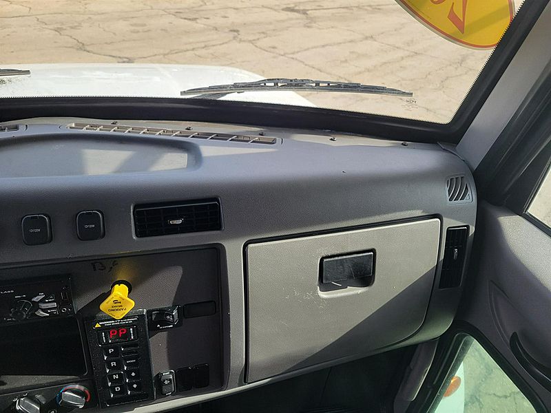 2018 Peterbilt 337 For Sale | Cargo Van | #8679122