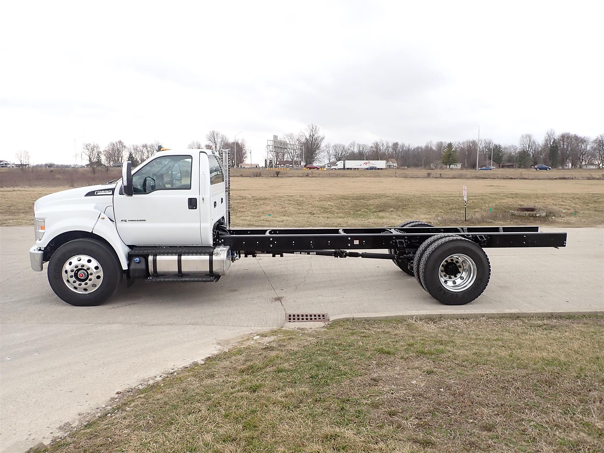 2025 Ford F750 (For Sale) | Cab & Chassis | #SDF03099