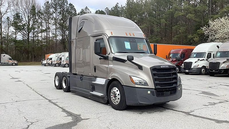 2023 Freightliner Cascadia (For Sale) | 72" Sleeper | #53983