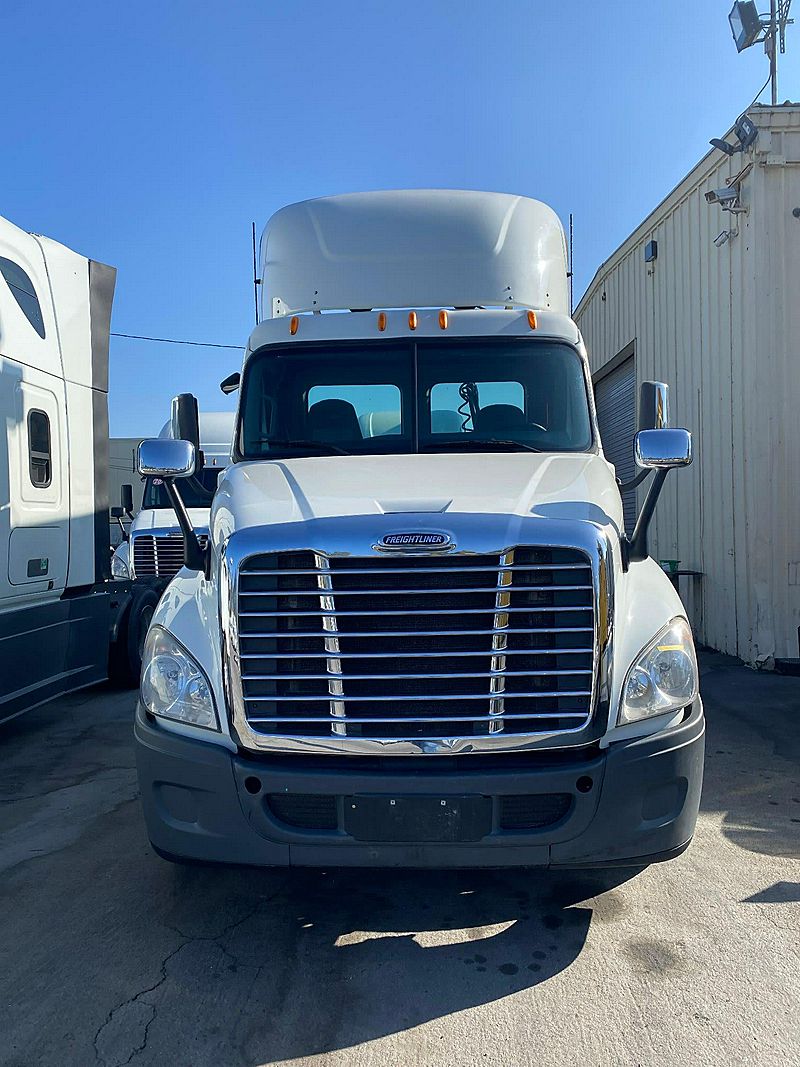 2014 Freightliner CASCADIA 125 For Sale | Day Cab | #322627