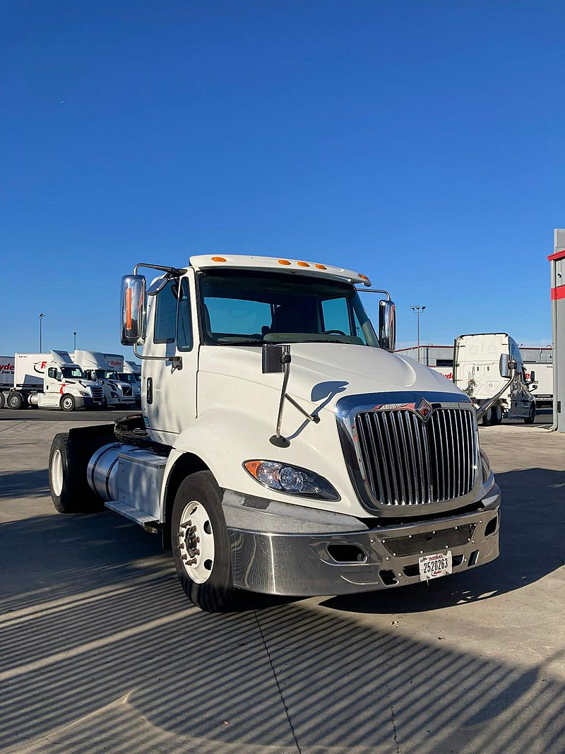 2017 International Prostar (For Sale) | Day Cab | #669624
