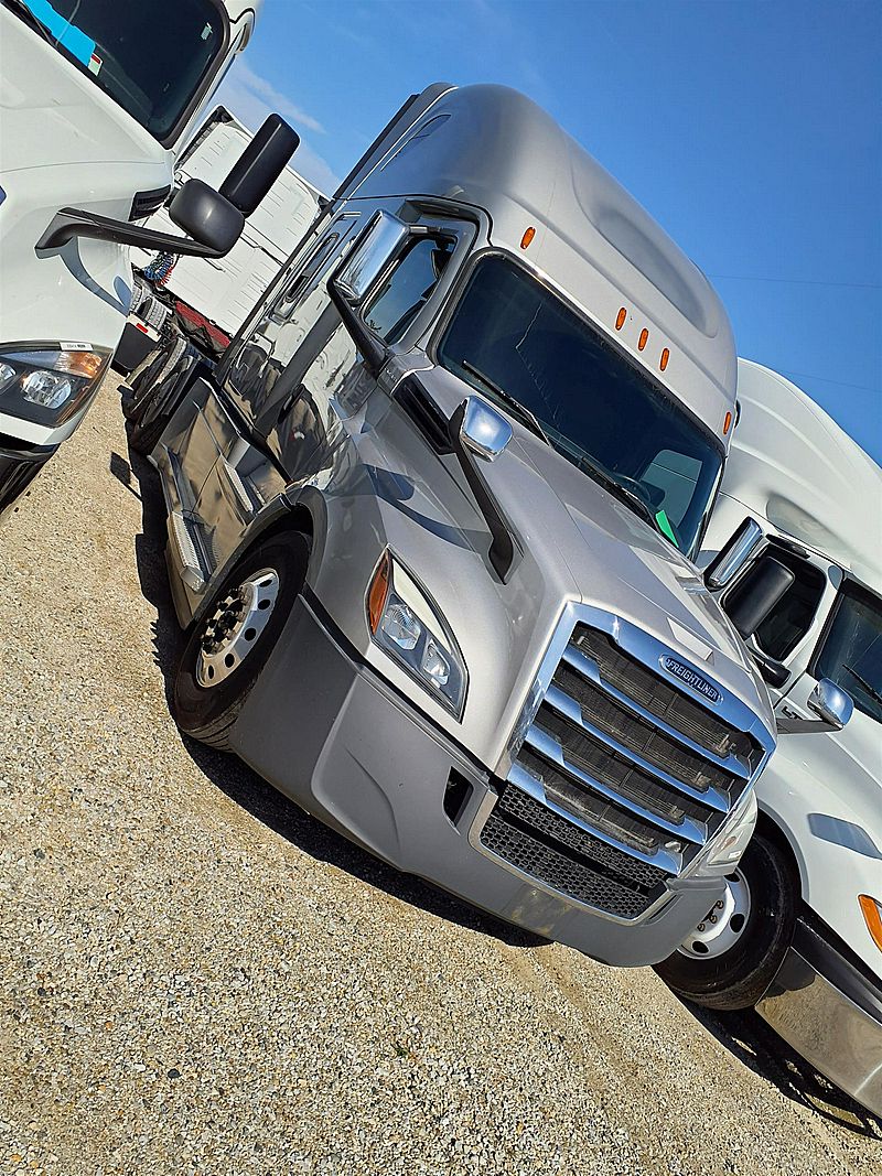 2020 Freightliner NEW CASCADIA PX12664 For Sale | 72" Sleeper | #878128