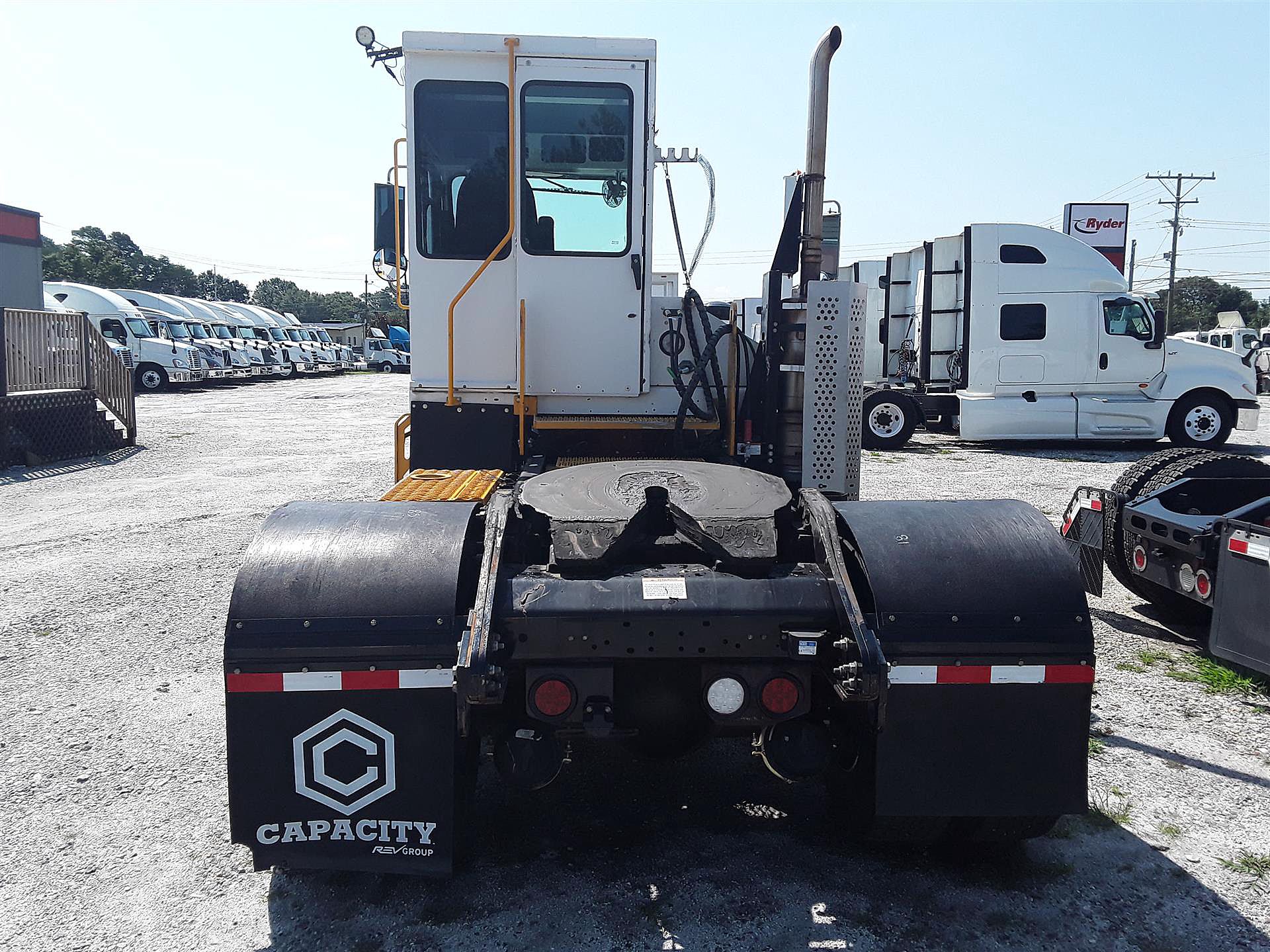 2018 Capacity SABRE 5 4X2 For Sale | Yard Spotter | #874282