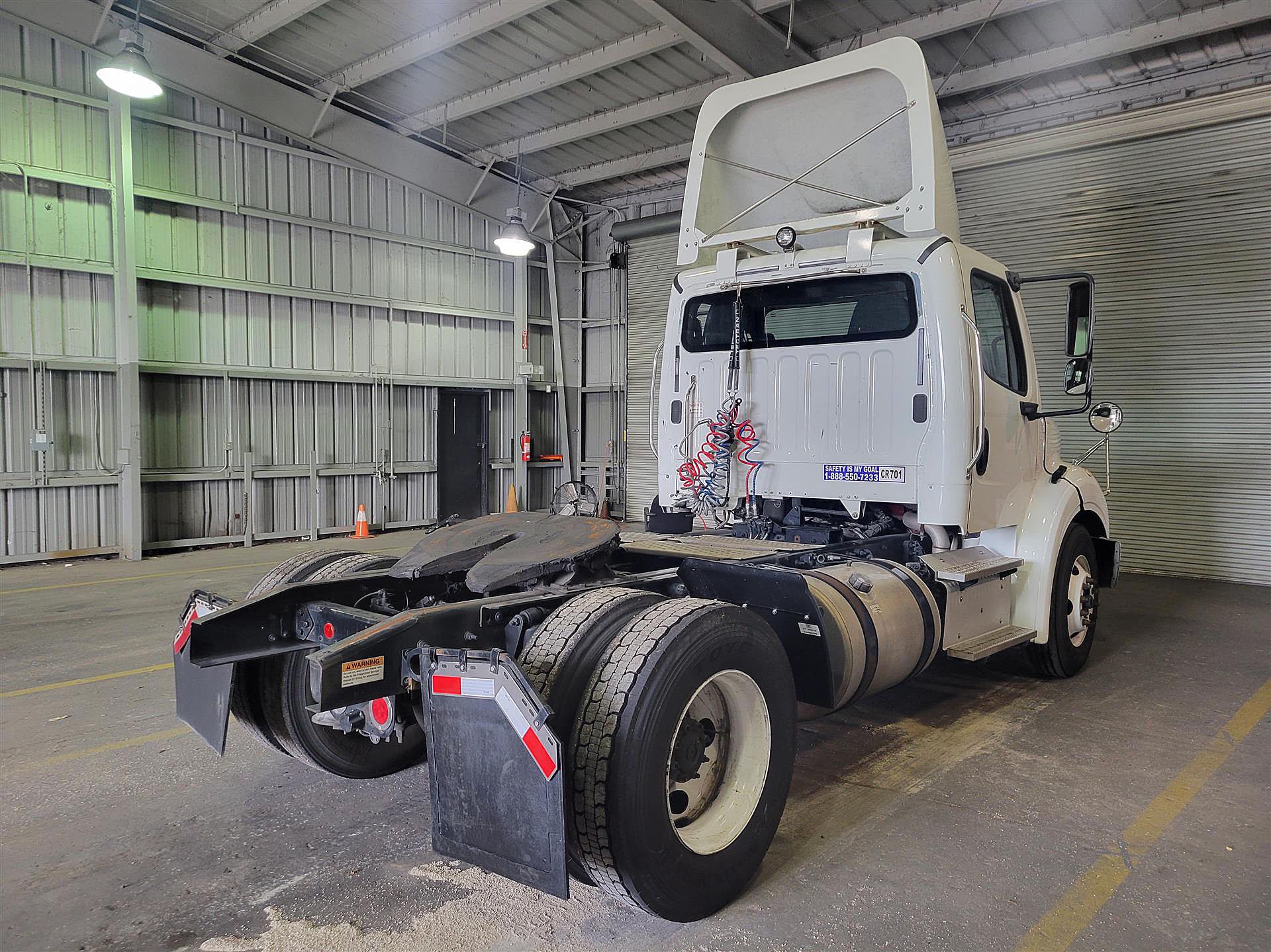 2018 Freightliner M2 112 (For Sale) | Day Cab | #684936