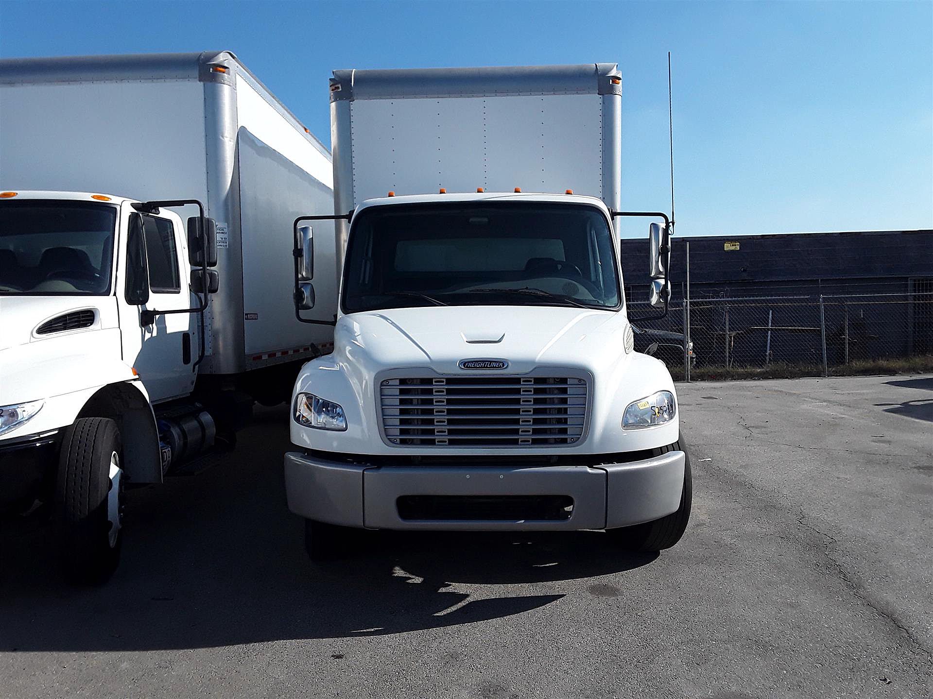 2014 Freightliner M2 106 For Sale | 26' Box | #525279