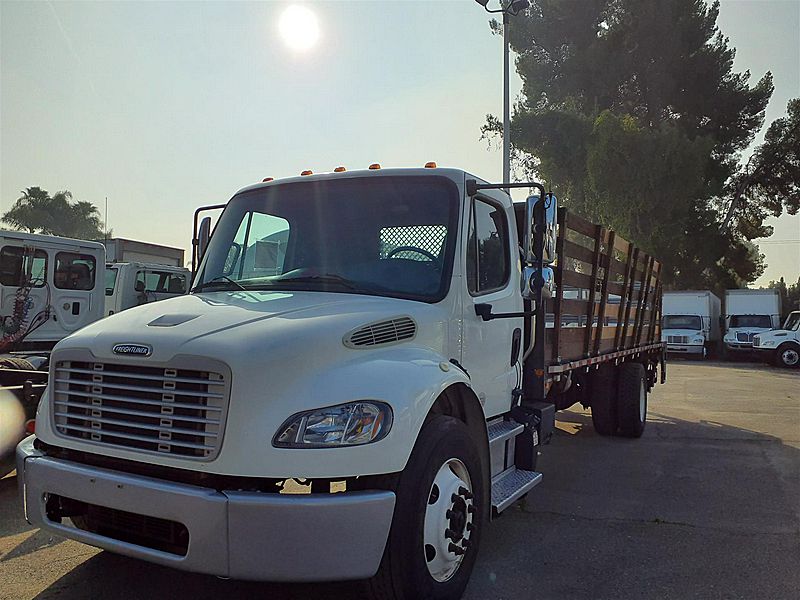 2014 Freightliner M2 106 For Sale | Flatbed | #531016