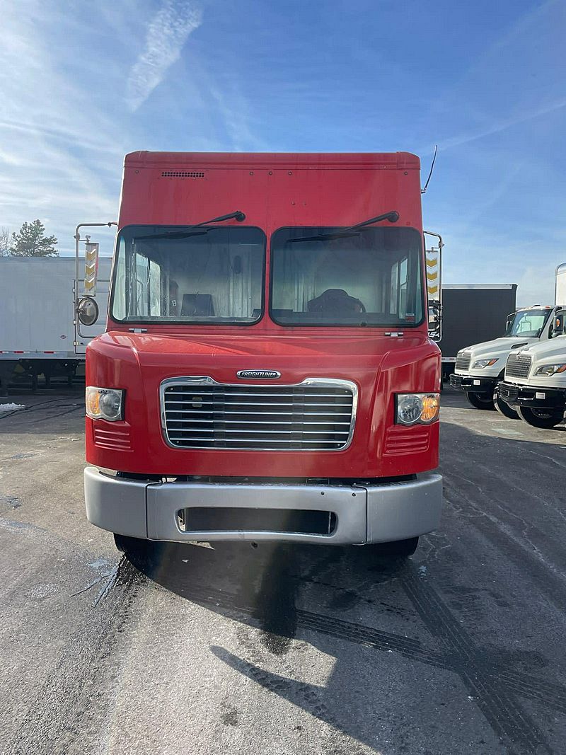 2017 Freightliner MT-55 WALK-IN (For Sale) | Day Cab | #664762