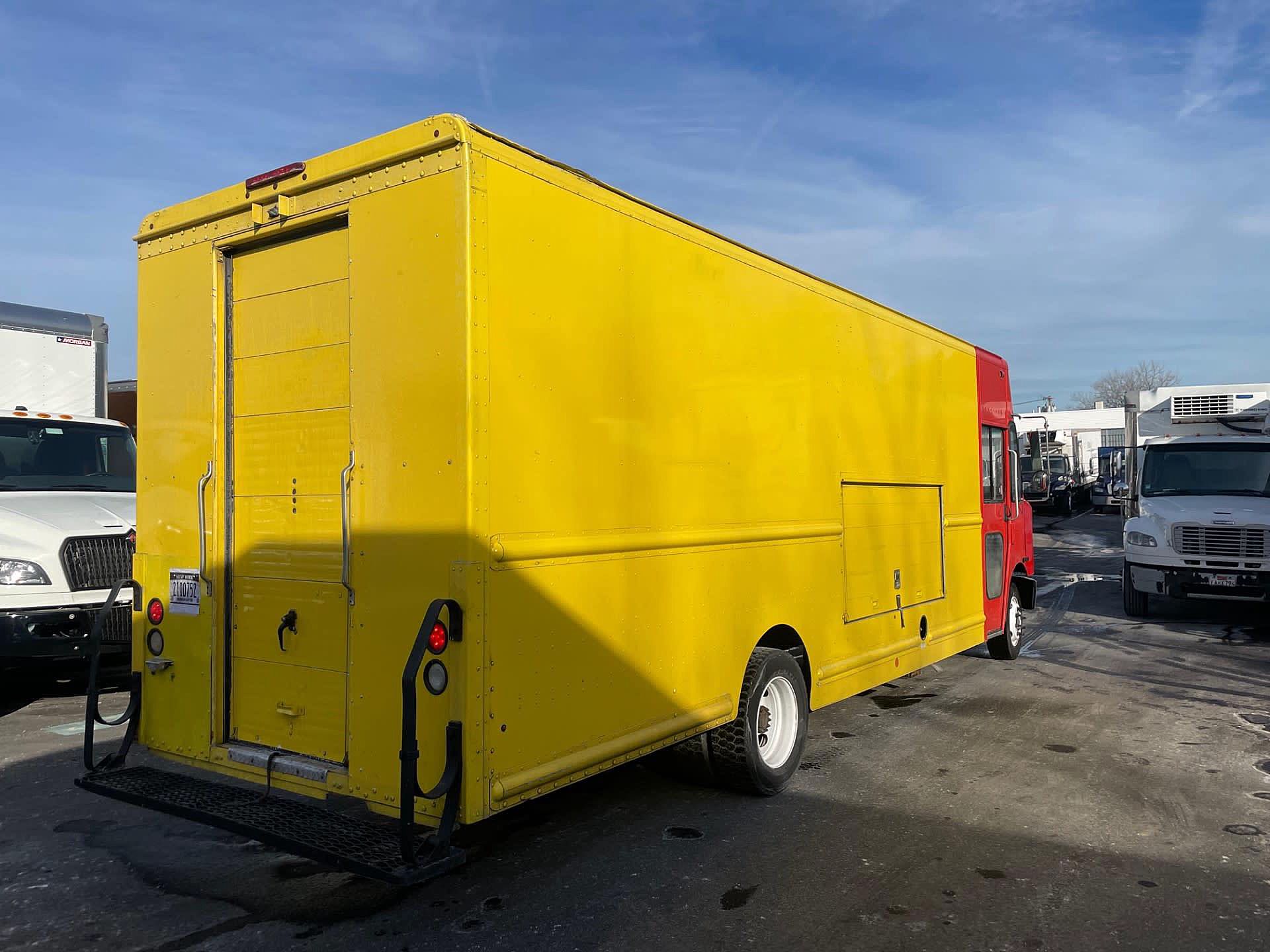 2017 Freightliner MT55 For Sale | 22' Box | #664762