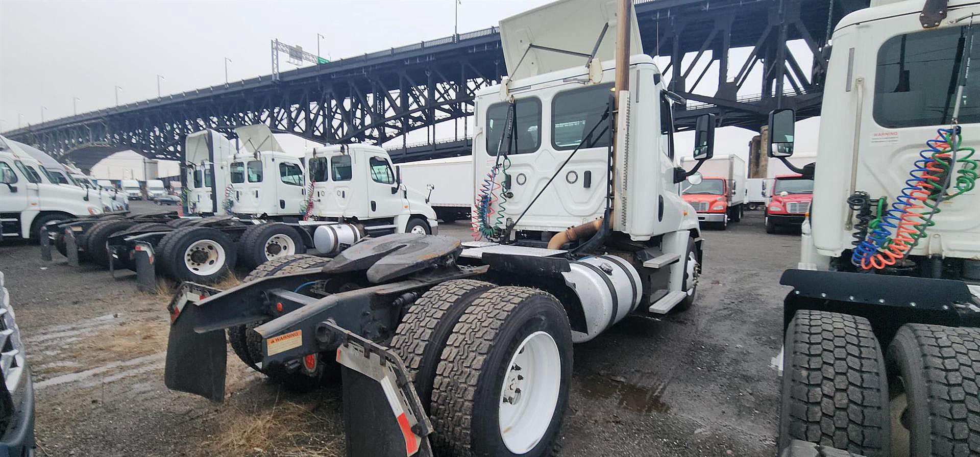 2000 Freightliner 4700 For Sale | Day Cab | #788889