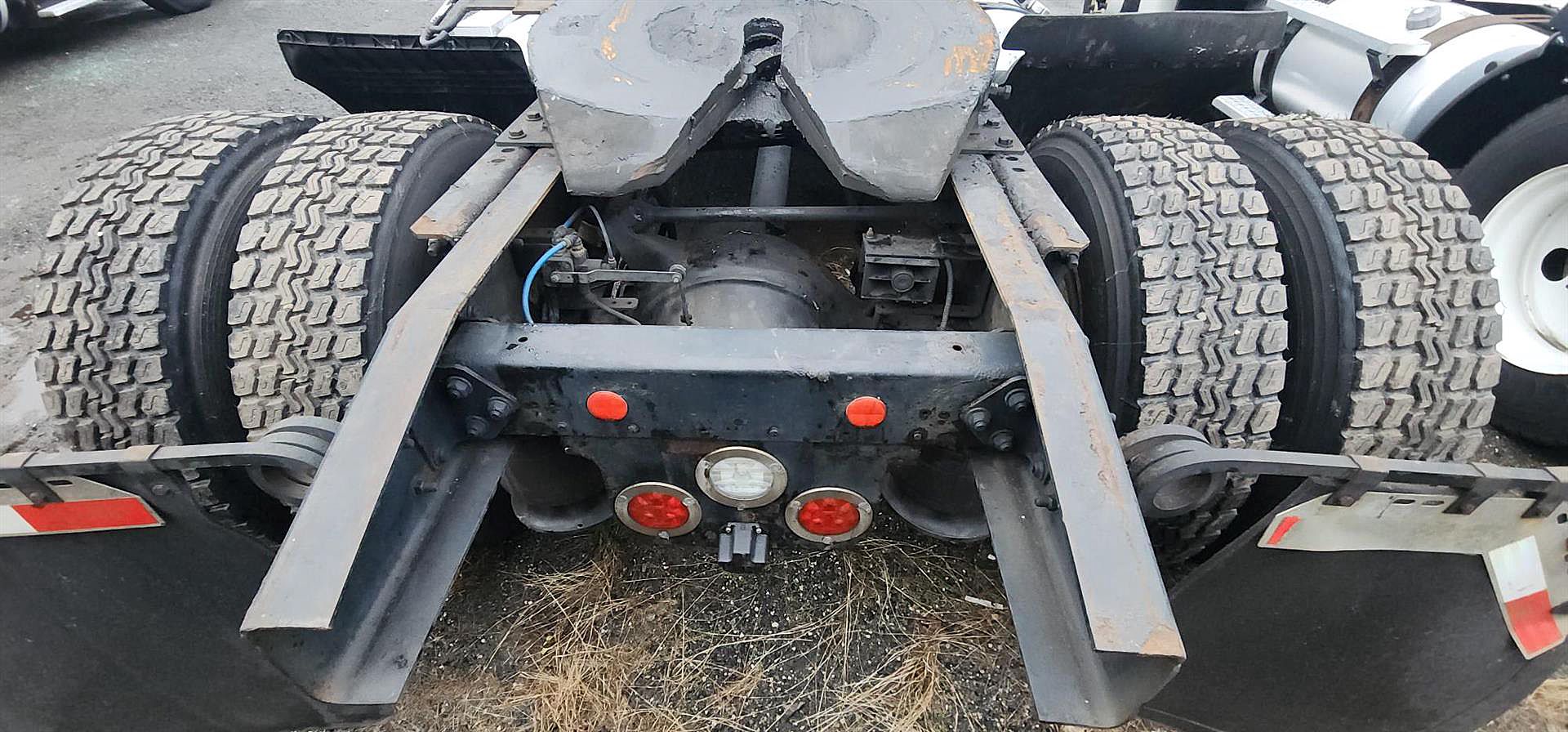 2000 Freightliner 4700 For Sale | Day Cab | #788889