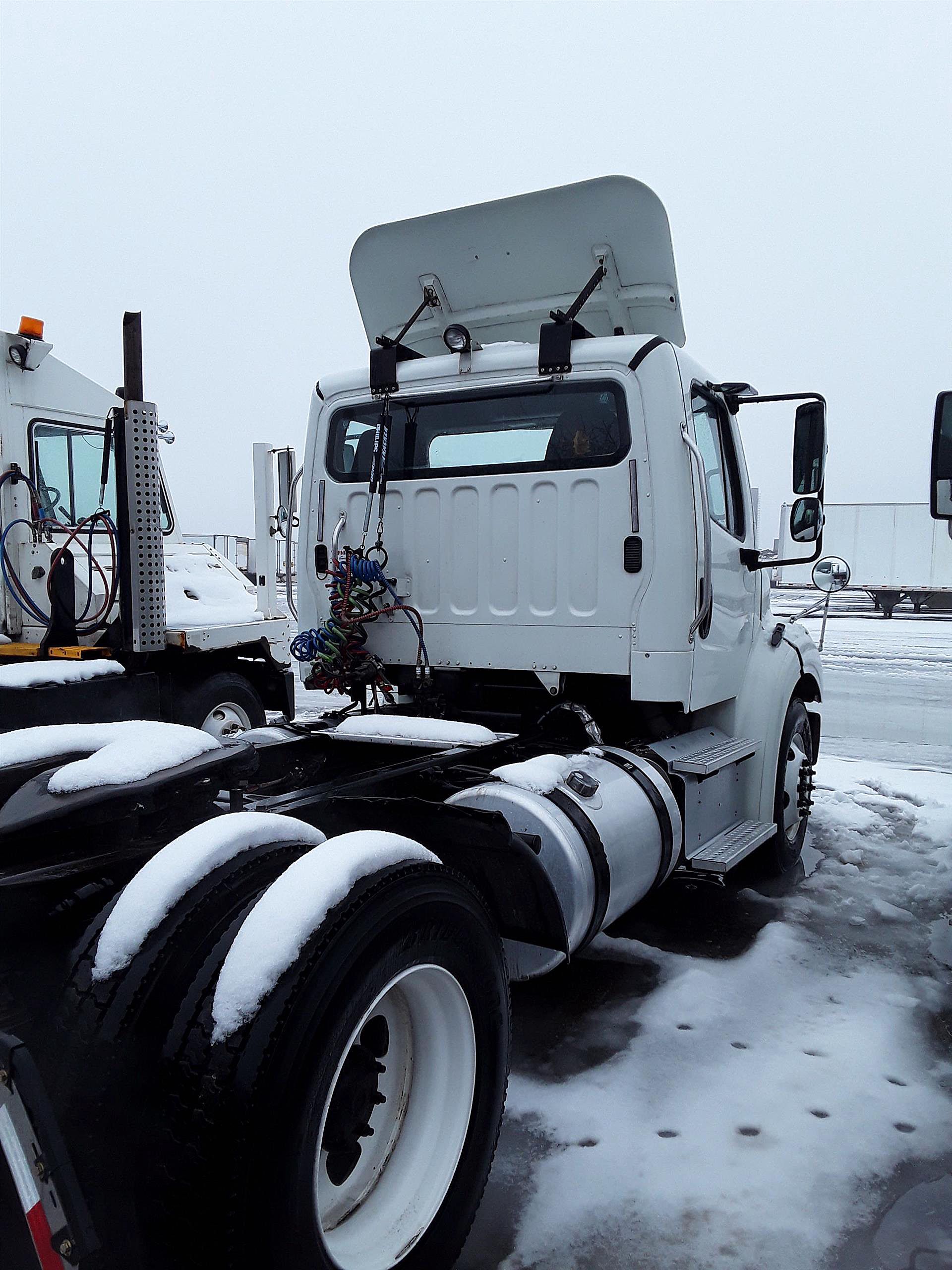 2014 Freightliner M2 112 For Sale | Day Cab | #519032