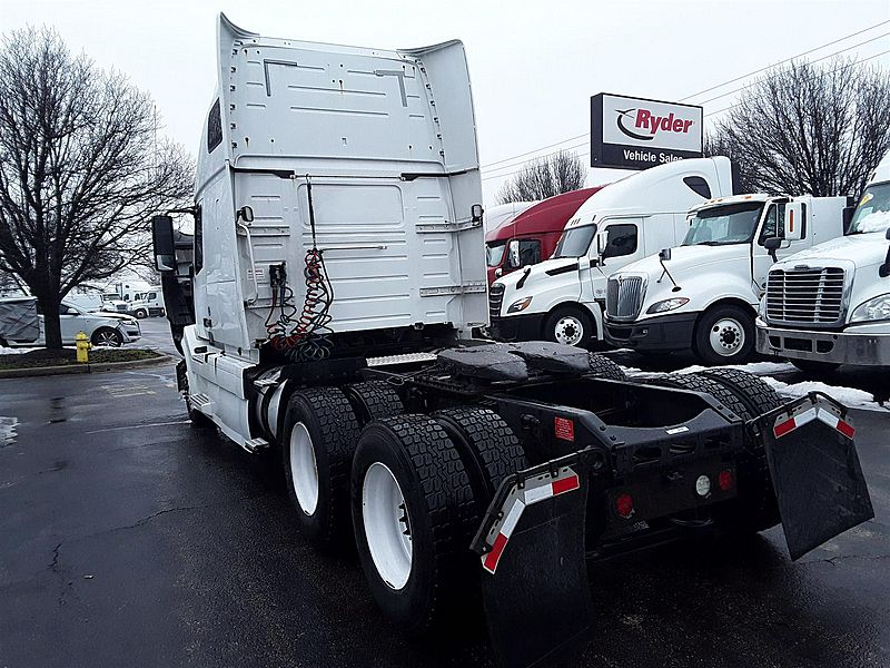 2018 Volvo VNL64T (For Sale) | 61" Sleeper | #754397