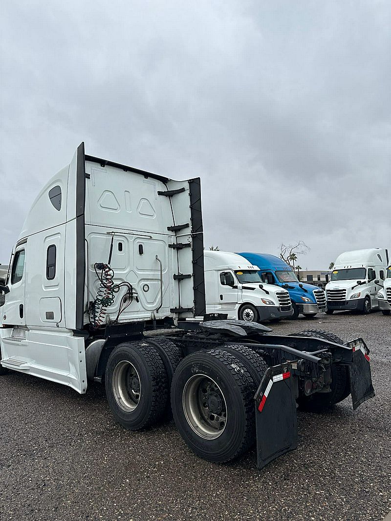 2021 Freightliner NEW CASCADIA PX12664 (For Sale) | 72" Sleeper | #292387
